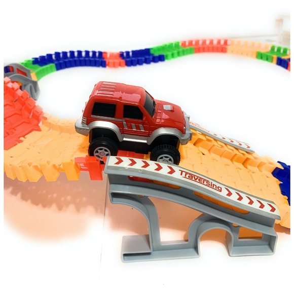 unbranded | Toys | Race Track Super Snap Speedway Basic Set Some Pieces ...